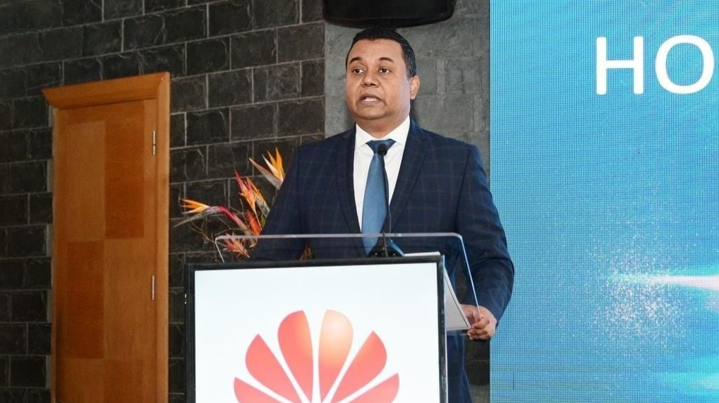 TIC : 350 étudiants et professionnels certifiés en IA, 5G, Datacom ...