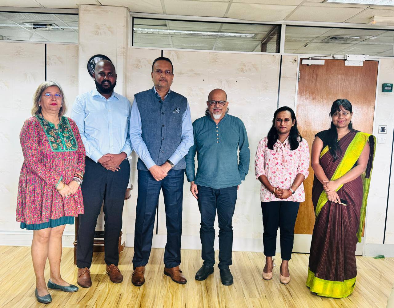 Solidarité nationale : L’Inde prête main-forte à l’île Maurice pour ...