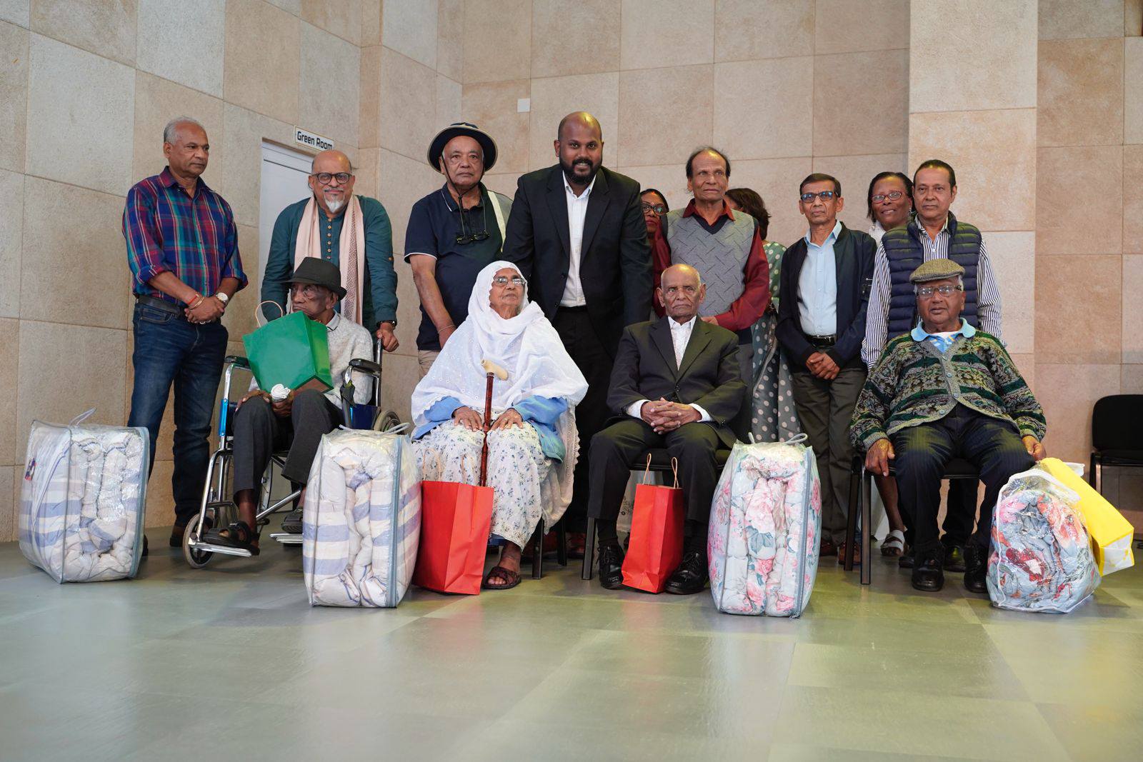 Pension universelle à 65 ans : une « décision douloureuse » selon Ashok ...